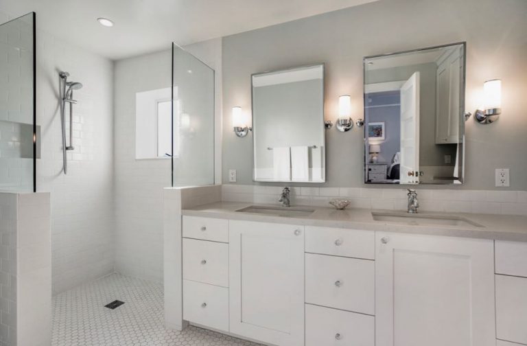 Siteline | One of the Largest Lots in the Bungalow District