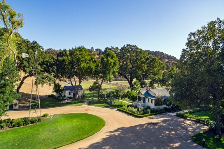 Siteline | A 300-Acre Ranch That’s Been Decorated With Gusto