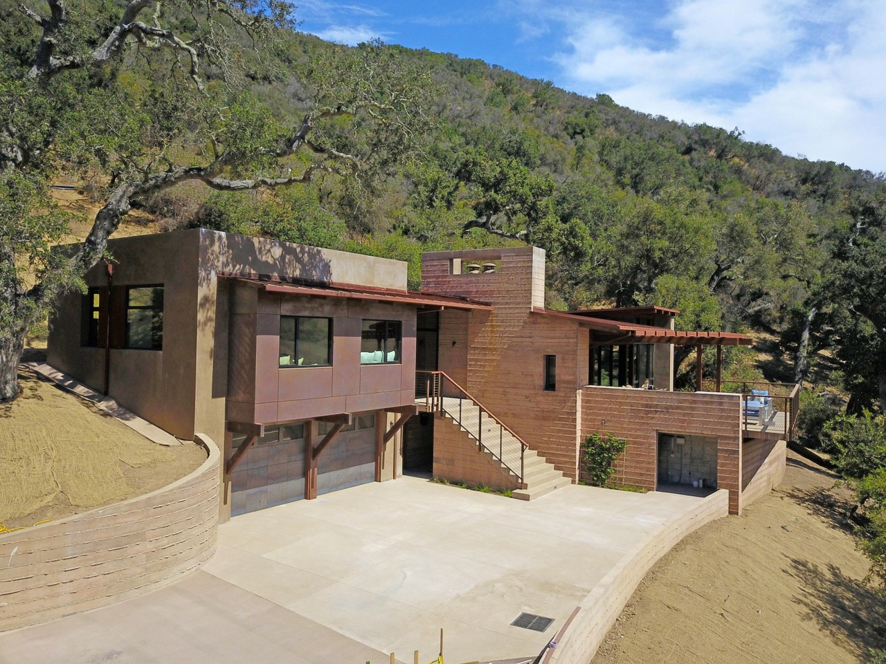 Siteline | Jumbo House on a Double Lot in Birnam Wood