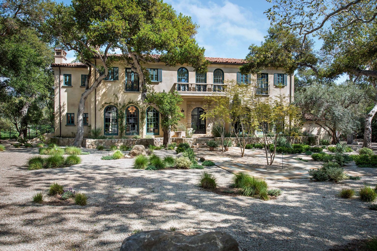 Siteline | Oceanfront in Hope Ranch Sells for $17 Million