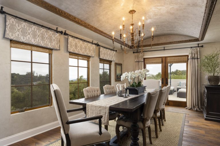 Siteline | Funky Midcentury Oceanfront on the Far Side of More Mesa
