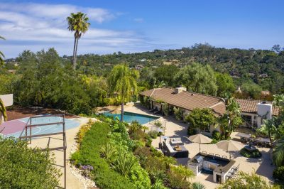 Siteline | Funky Midcentury Oceanfront on the Far Side of More Mesa