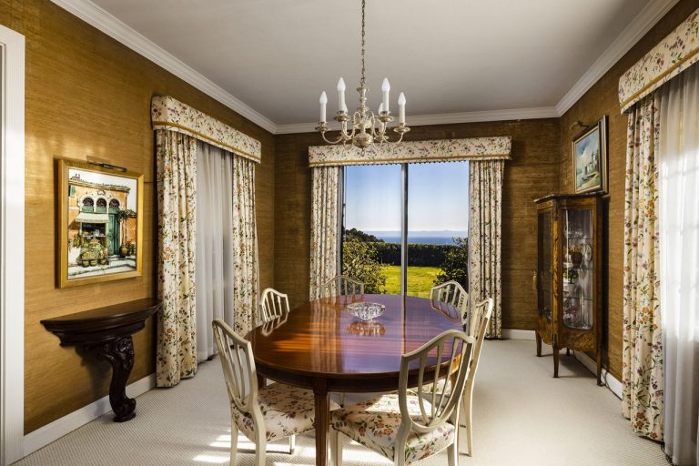 Siteline | A Sweet 1950 Farmhouse on Eucalyptus Hill